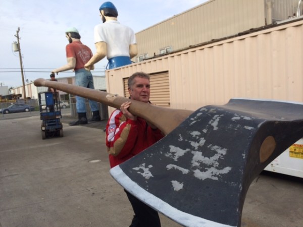 Bruce Kennedy’s Muffler Man Collection – Hayward, CA | American Giants ...